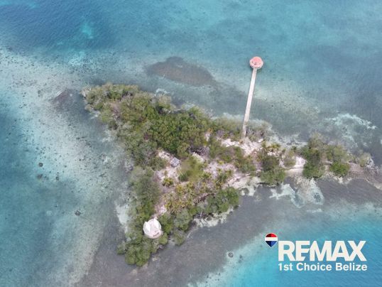 I14022 - Private Island Caye close to Placencia | RE/MAX 1st Choice